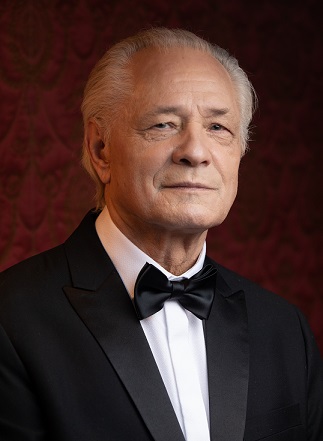 Piano concert by Maestro Marek Drewnowski preceded by free film ...